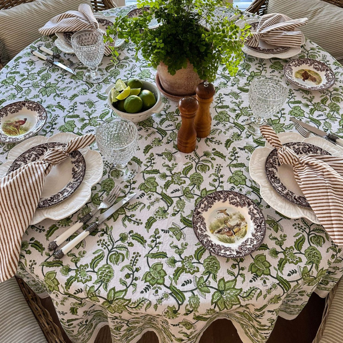 Round Tablecloth - Green Chintz – Decor Mantra